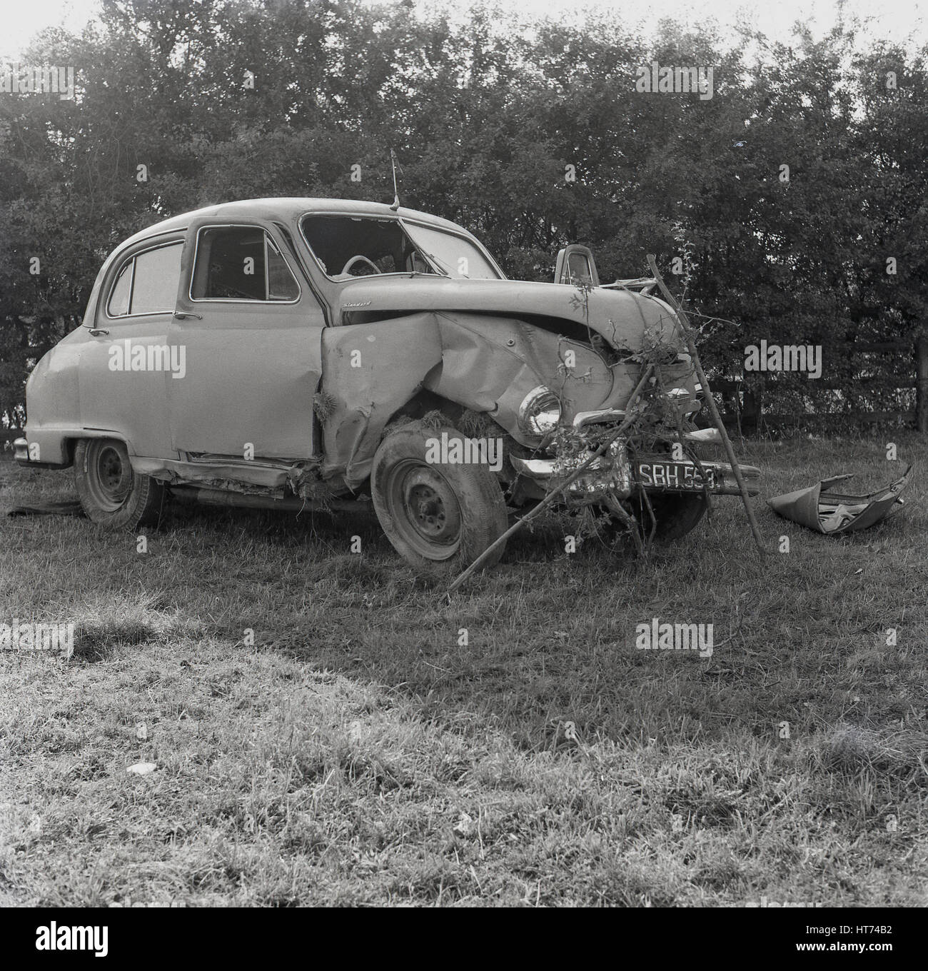 Historical car crash hi-res stock photography and images - Alamy