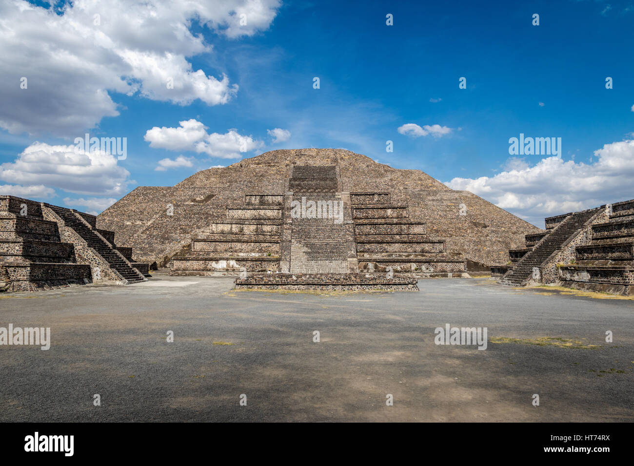 Aztec Pyramid Of The Moon Blasts Energy Vortex From Apex