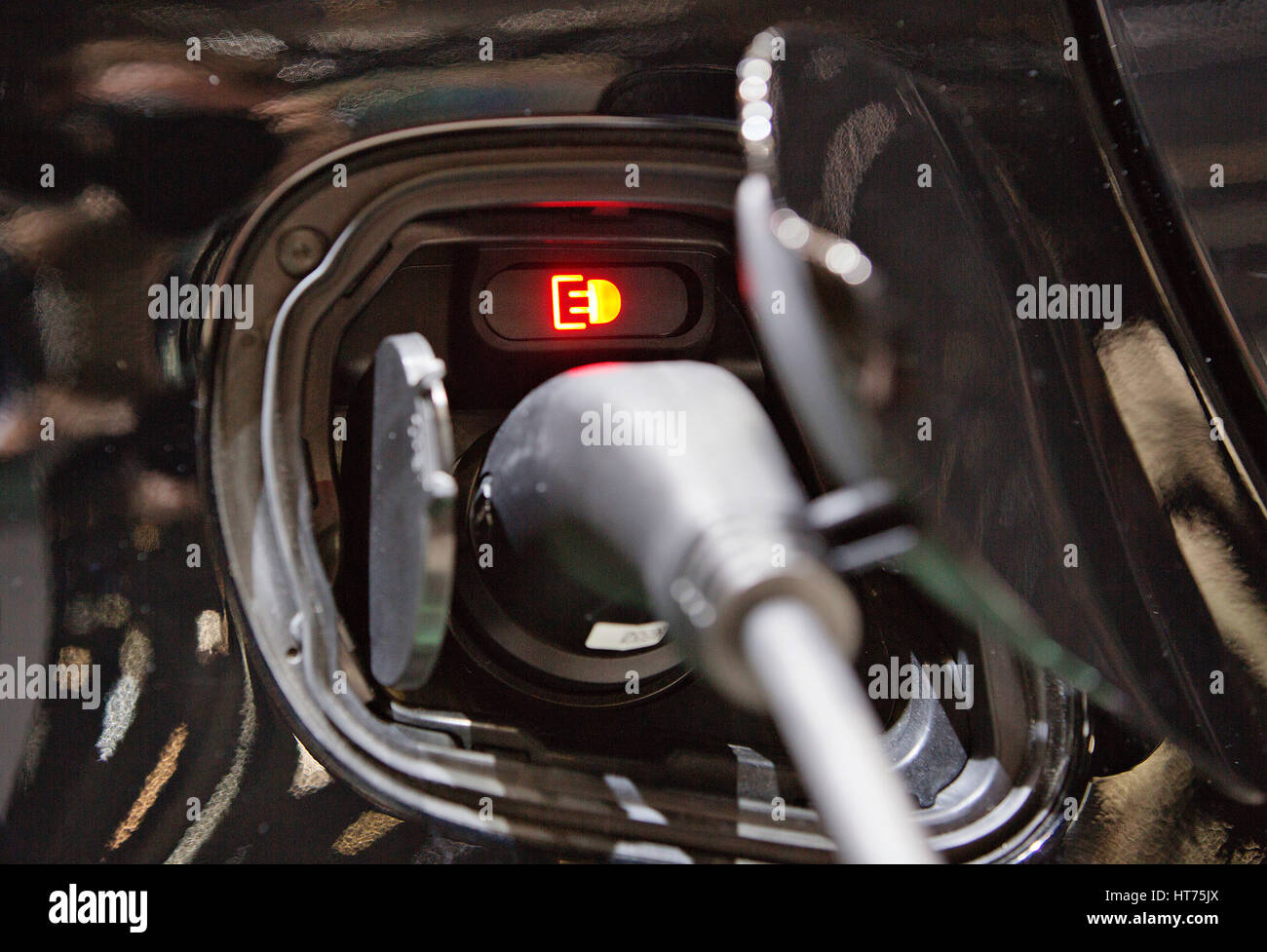 Smart, electric drive, car, plug Stock Photo - Alamy