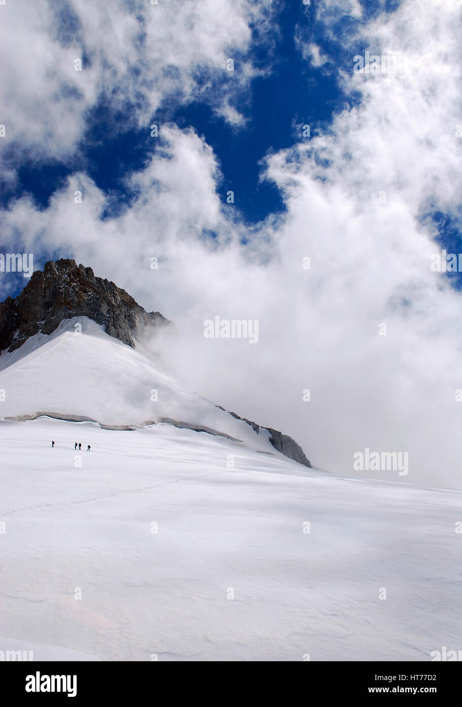 Sharp slope hi-res stock photography and images - Alamy