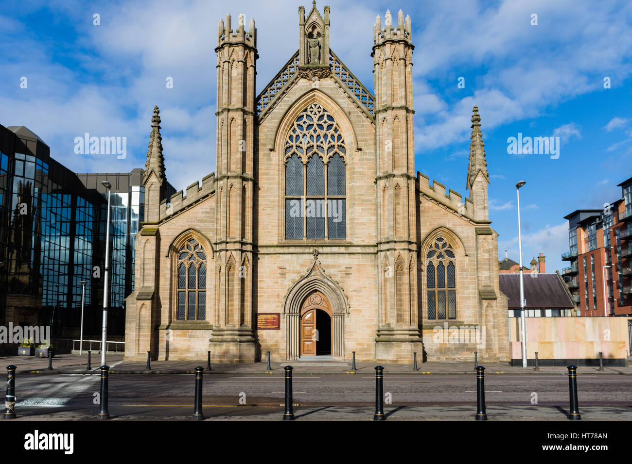 Glasgow cathedral scotland hi-res stock photography and images - Alamy