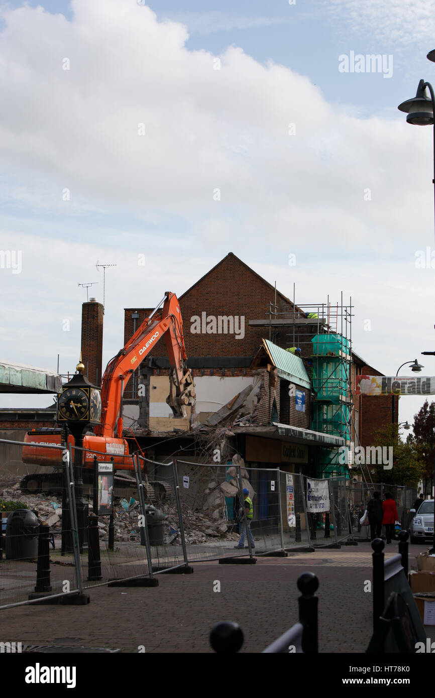 Revamp old shops hi-res stock photography and images - Alamy