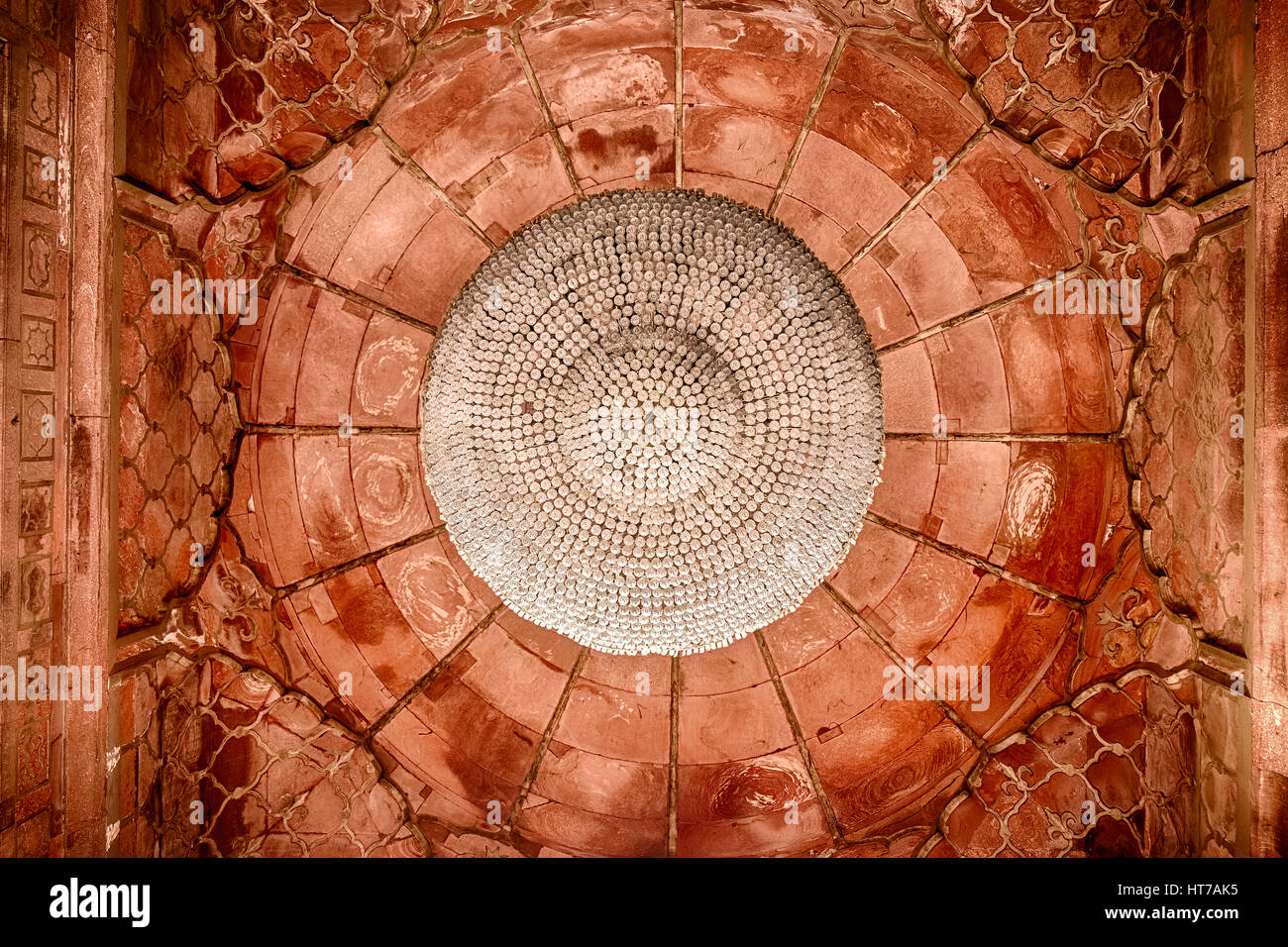 Dome ceiling mosque masjid hi-res stock photography and images - Alamy