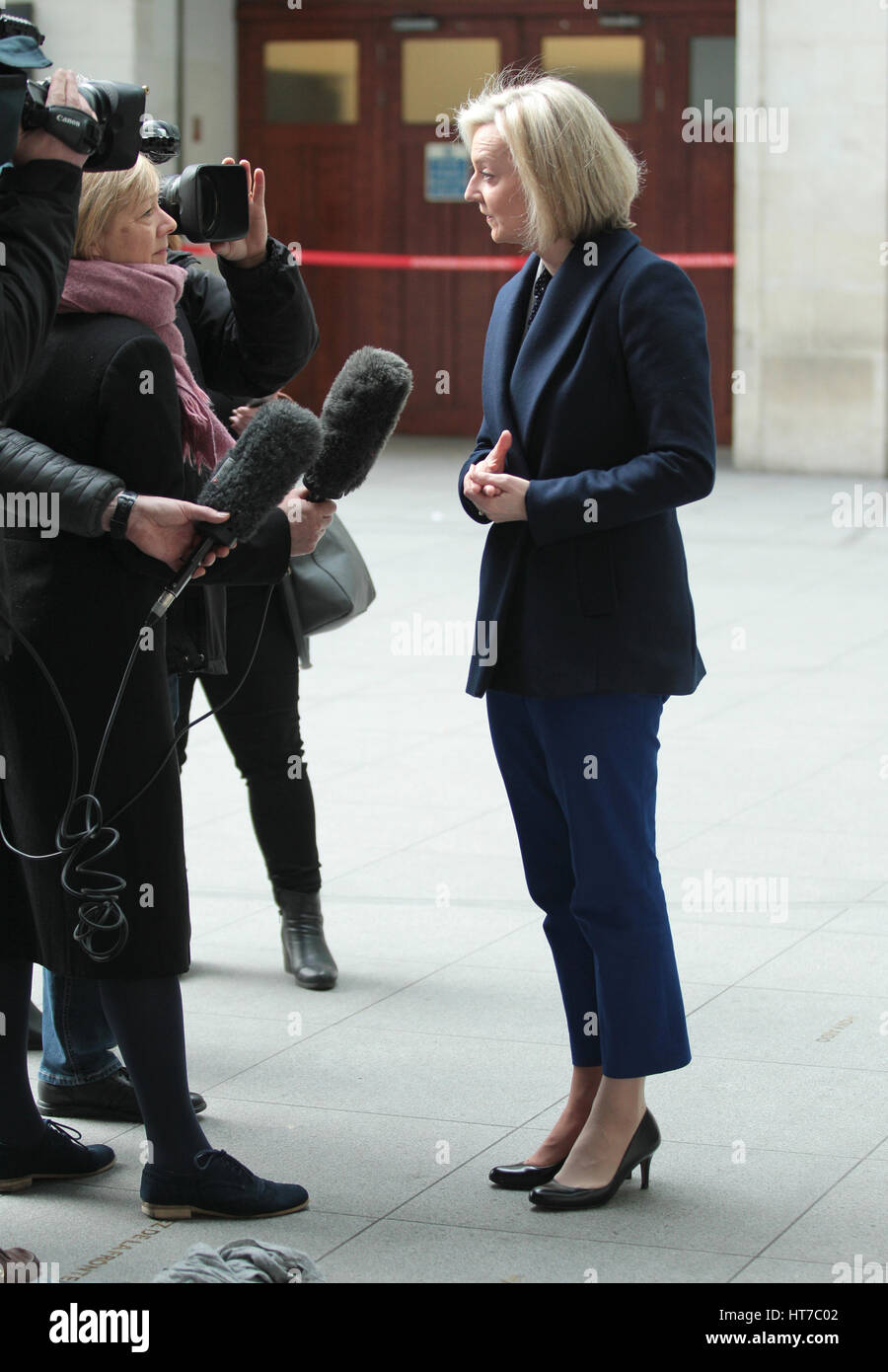 Elizabeth Truss Stock Photos & Elizabeth Truss Stock Images - Alamy