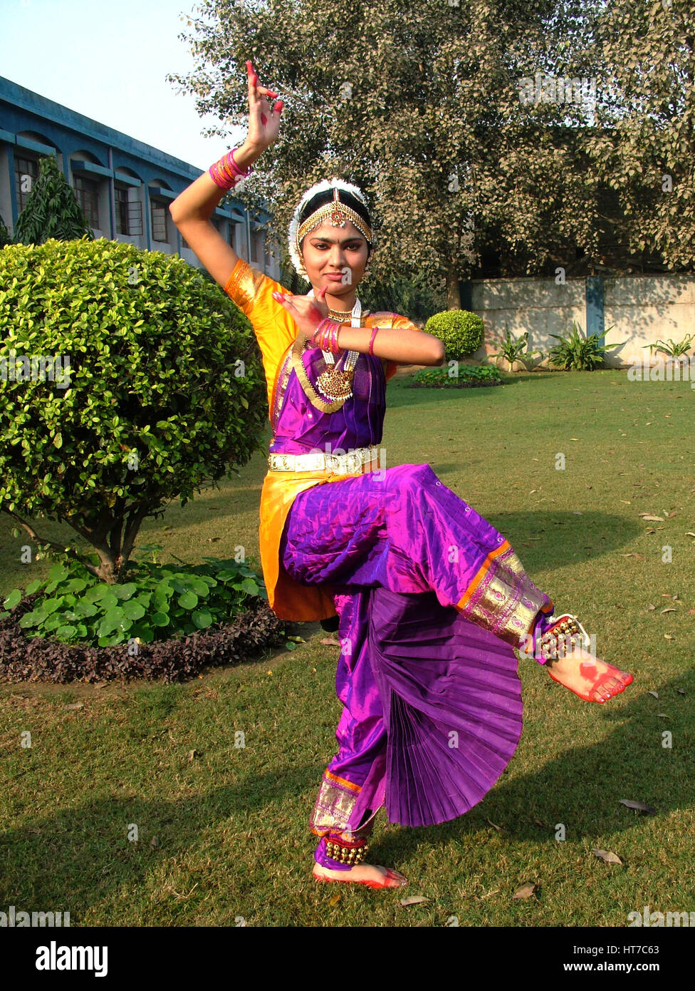 Indian Classical Dancer performing a solo Bharat Natyam Dance, New ...
