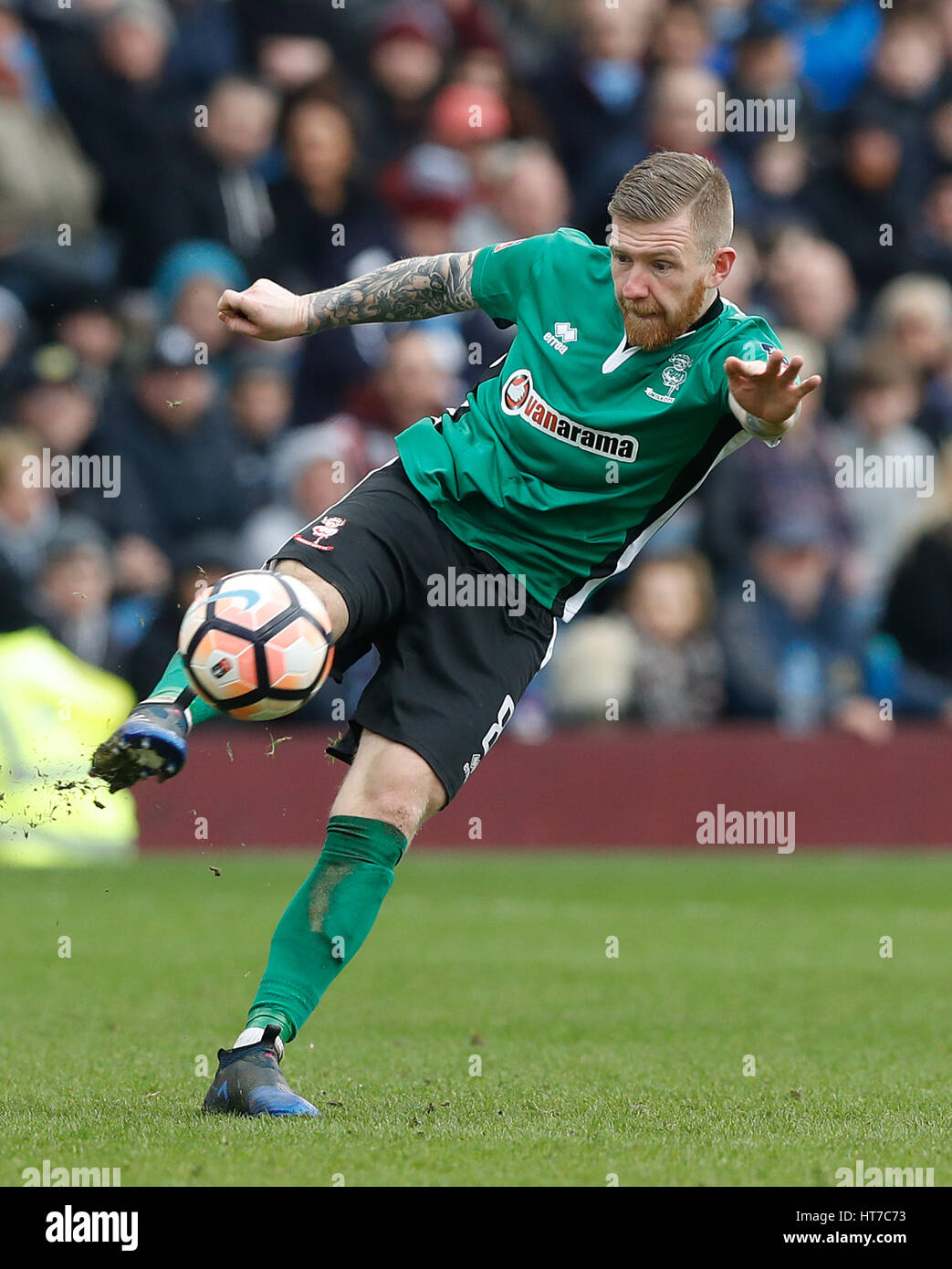 Lincoln City's Alan Power Stock Photo - Alamy