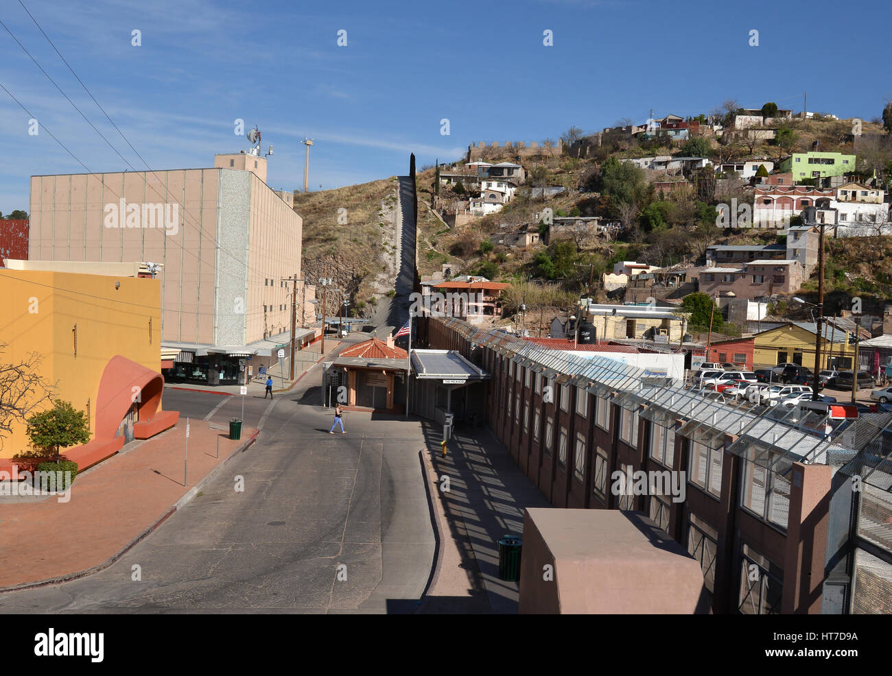 Pedestrians cross between Arizona and Sonora, Mexico, at the U.S ...