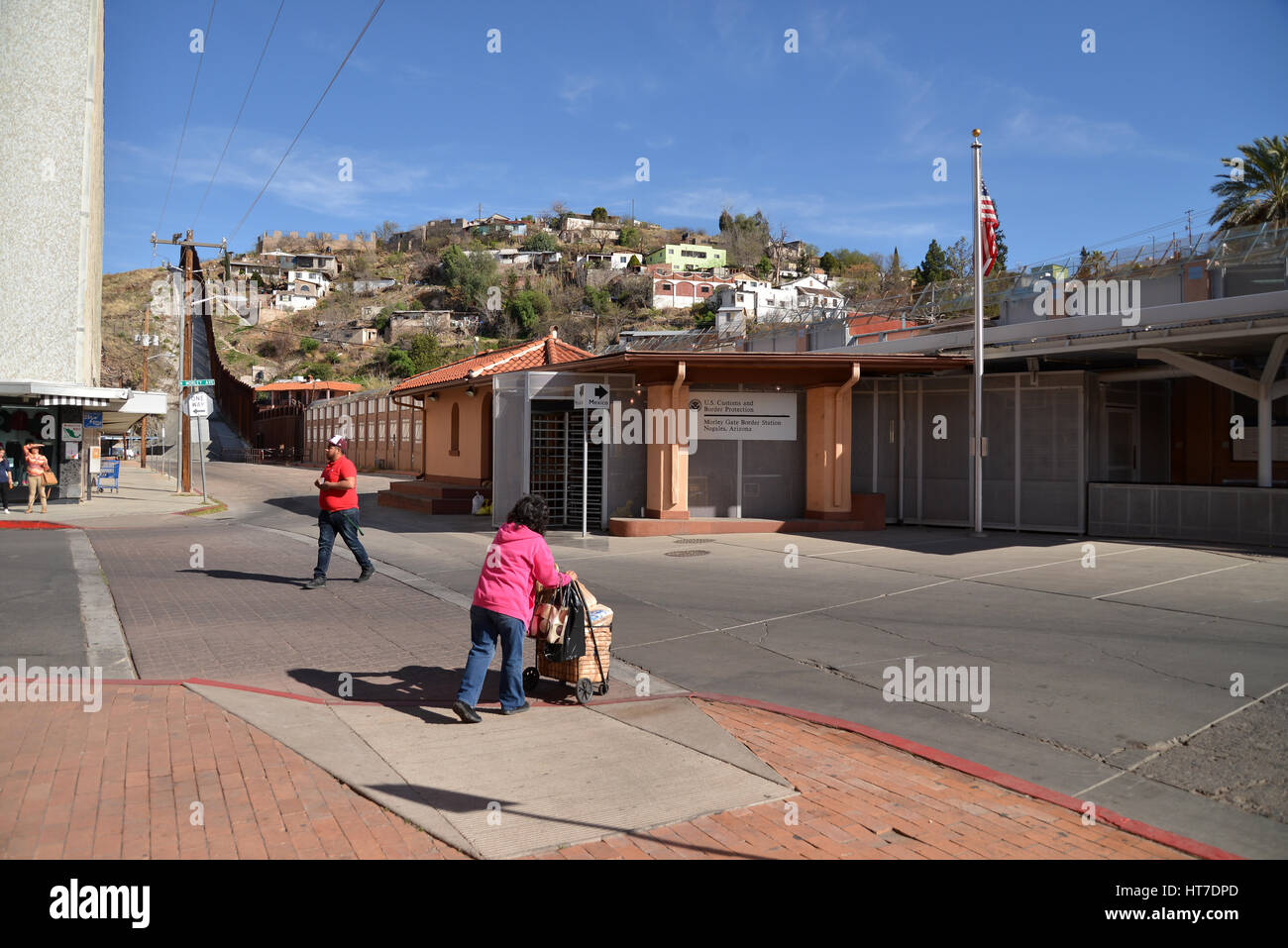 Pedestrians cross between Arizona and Sonora, Mexico, at the U.S ...