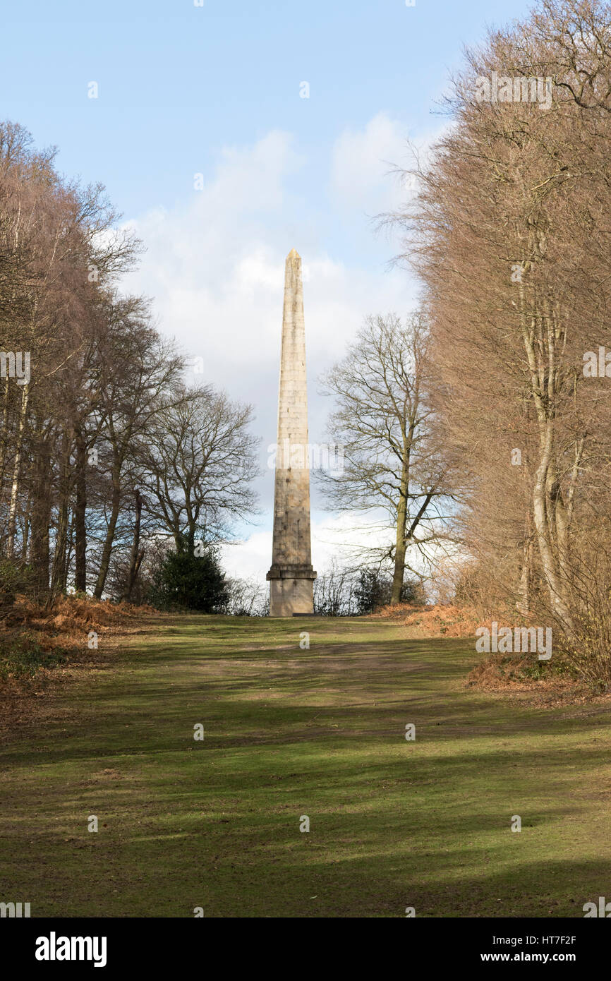 Obelisk monument footpath hi-res stock photography and images - Alamy