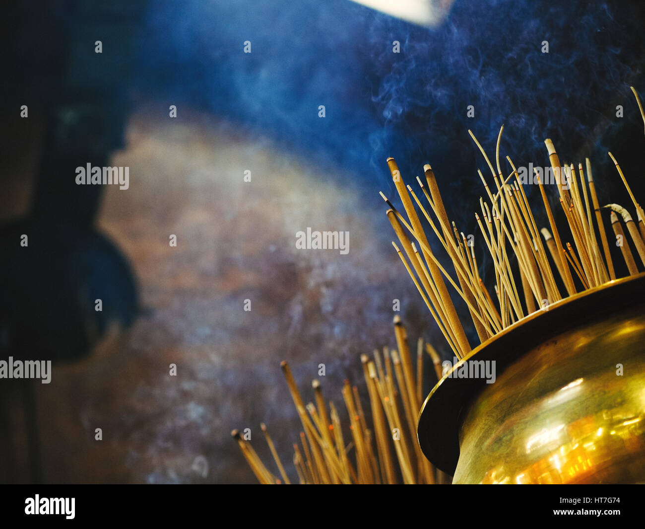 Traditional celebrations hi-res stock photography and images - Alamy