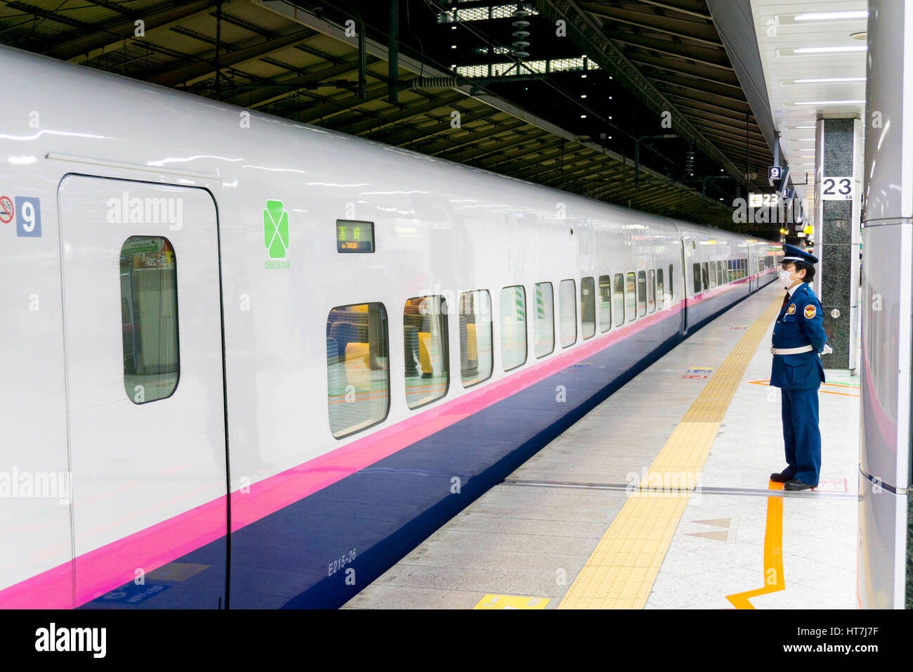 Bullet train side view hi-res stock photography and images - Alamy