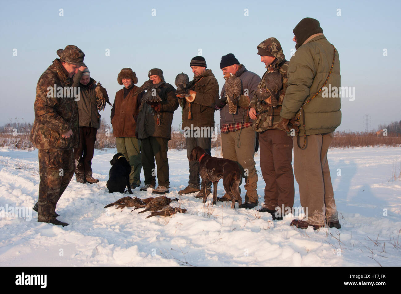 Group of hunting people hi-res stock photography and images - Alamy