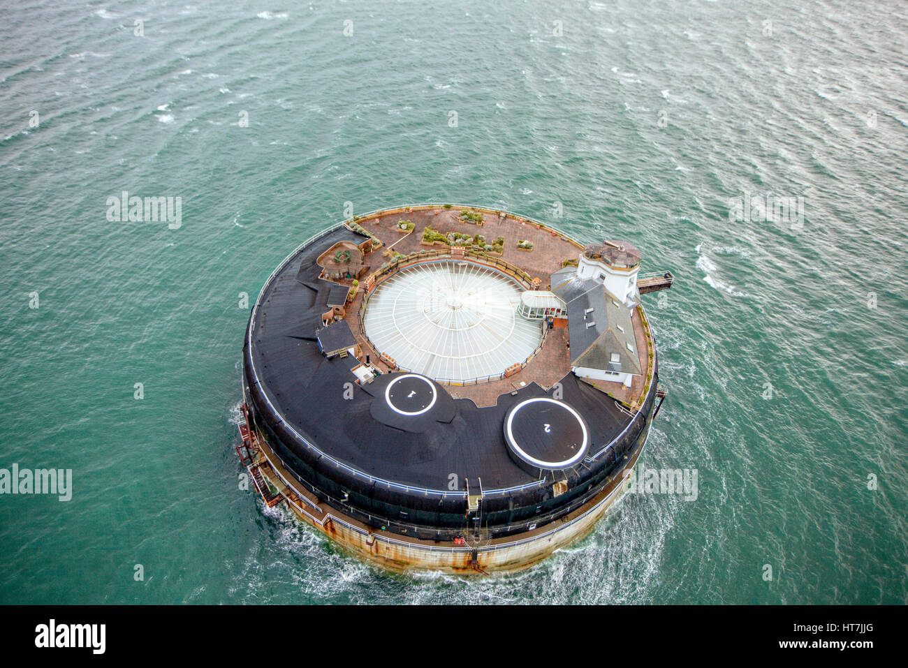 The scene in the solent hi-res stock photography and images - Alamy