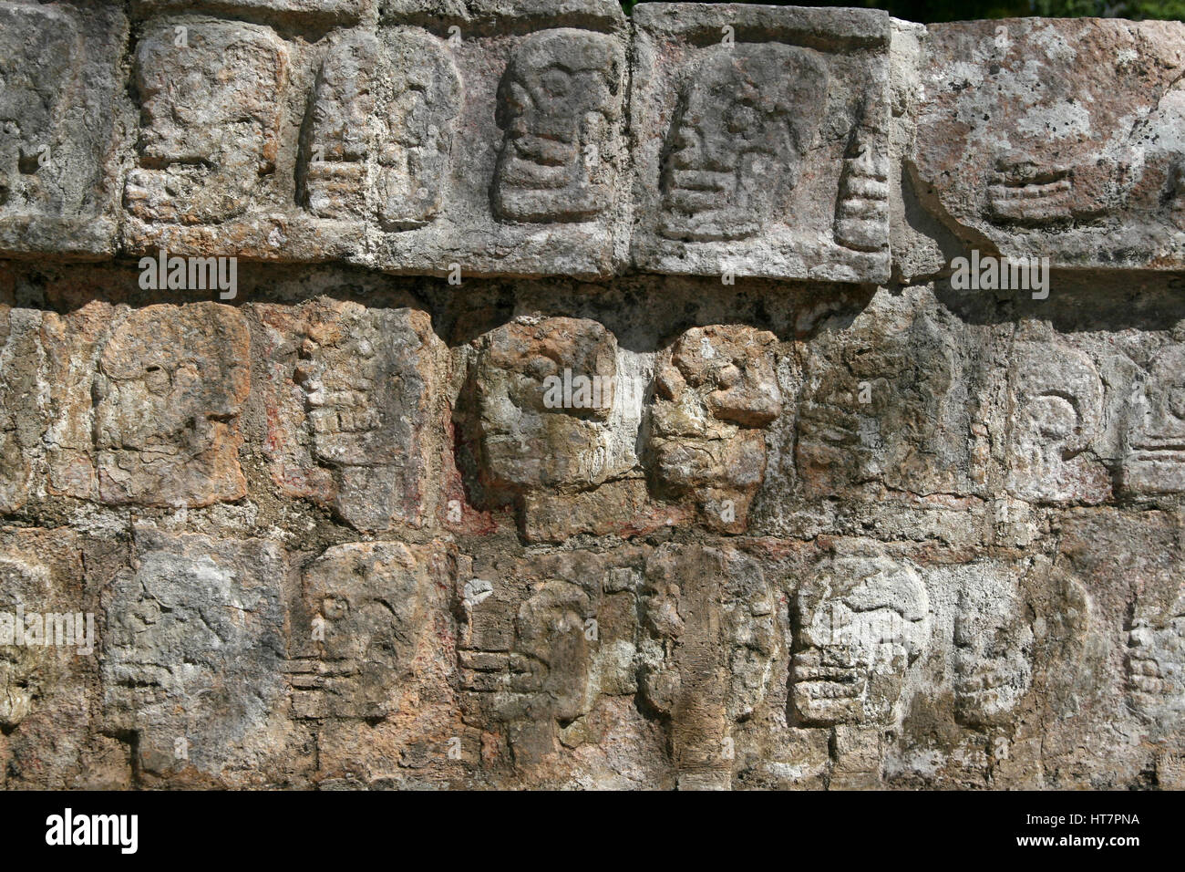 Tzompantli, Skull Platform / Chichen Itza, Mexico Stock Photo - Alamy
