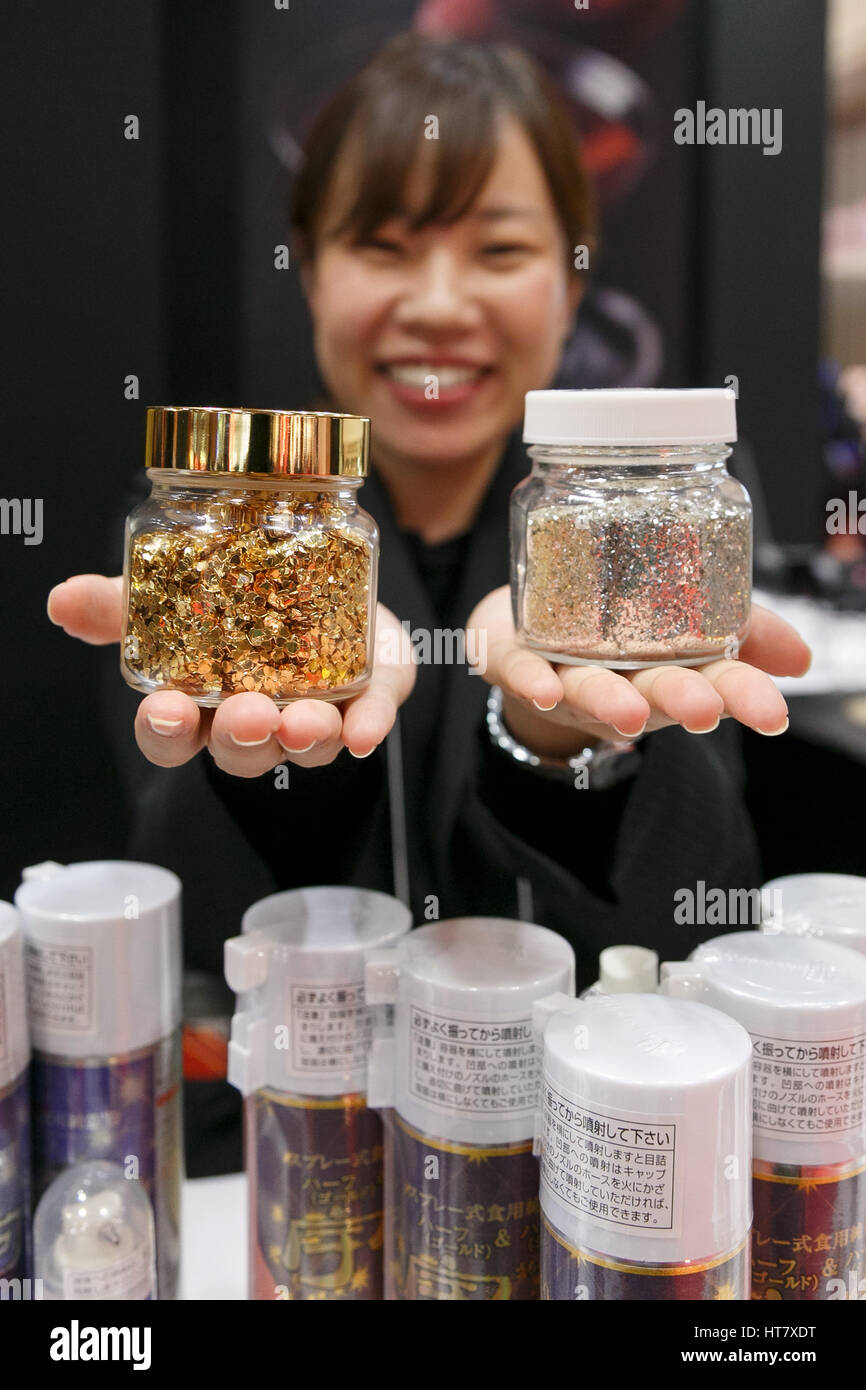 Silver convention hi-res stock photography and images - Alamy