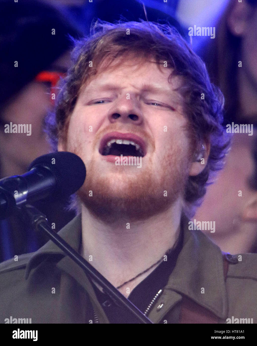 New York, New York, USA. 8th Mar, 2017. Singer ED SHEERAN performs on ...