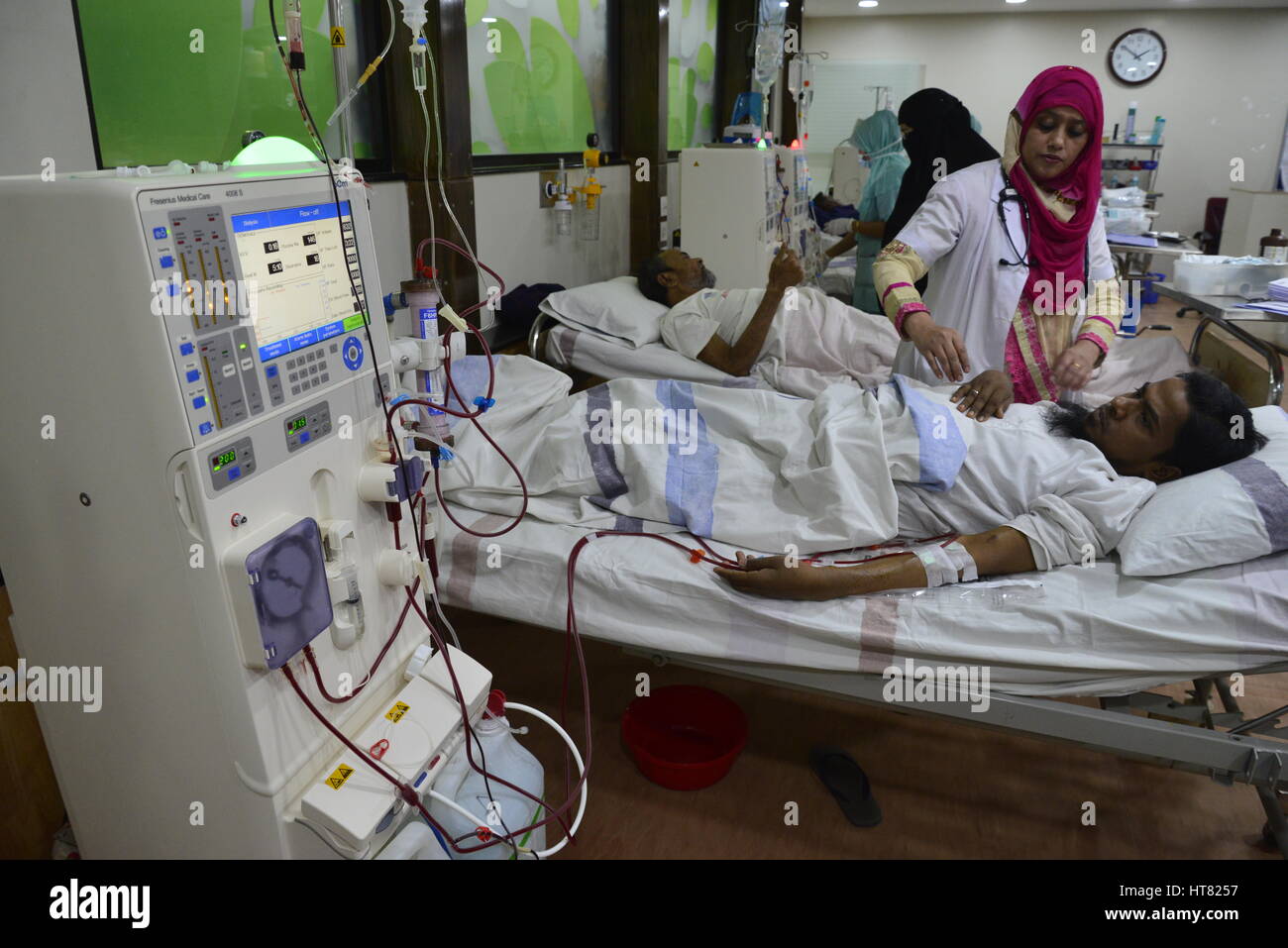 Dialysis Unit High Resolution Stock Photography and Images - Alamy