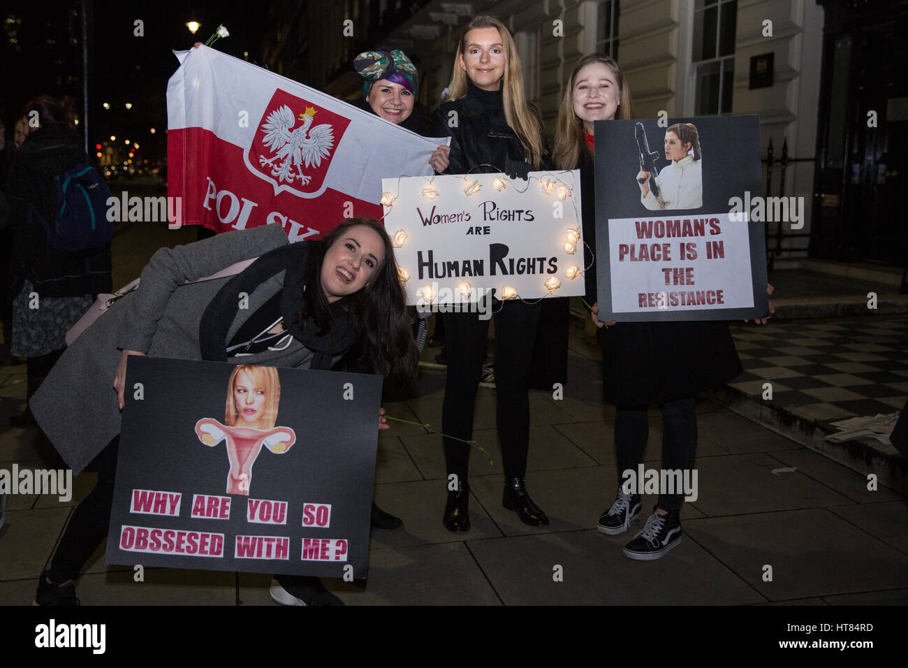 Czarny protrst hi-res stock photography and images - Alamy