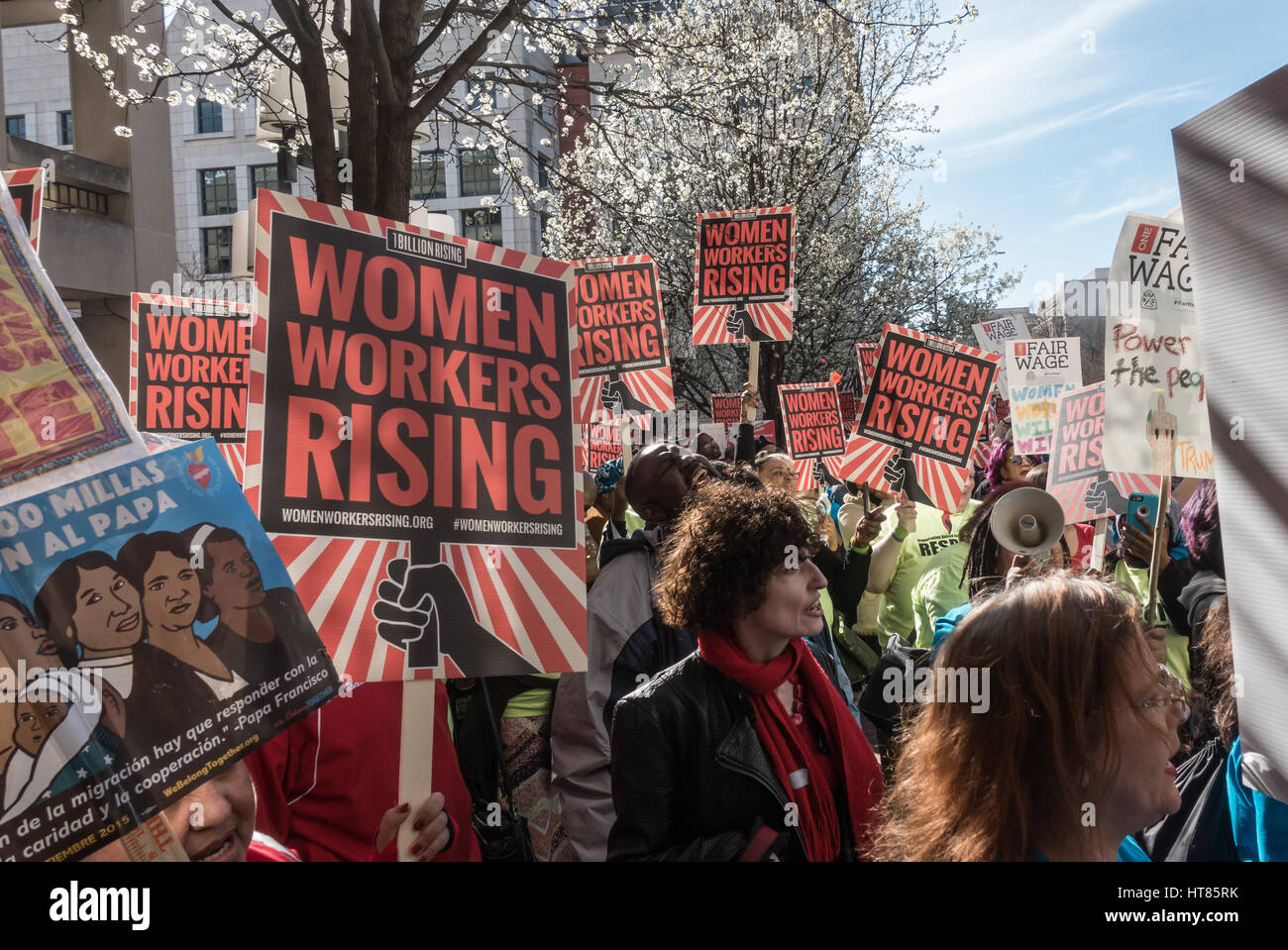 Equal Pay Protest Women Stock Photos & Equal Pay Protest Women Stock ...