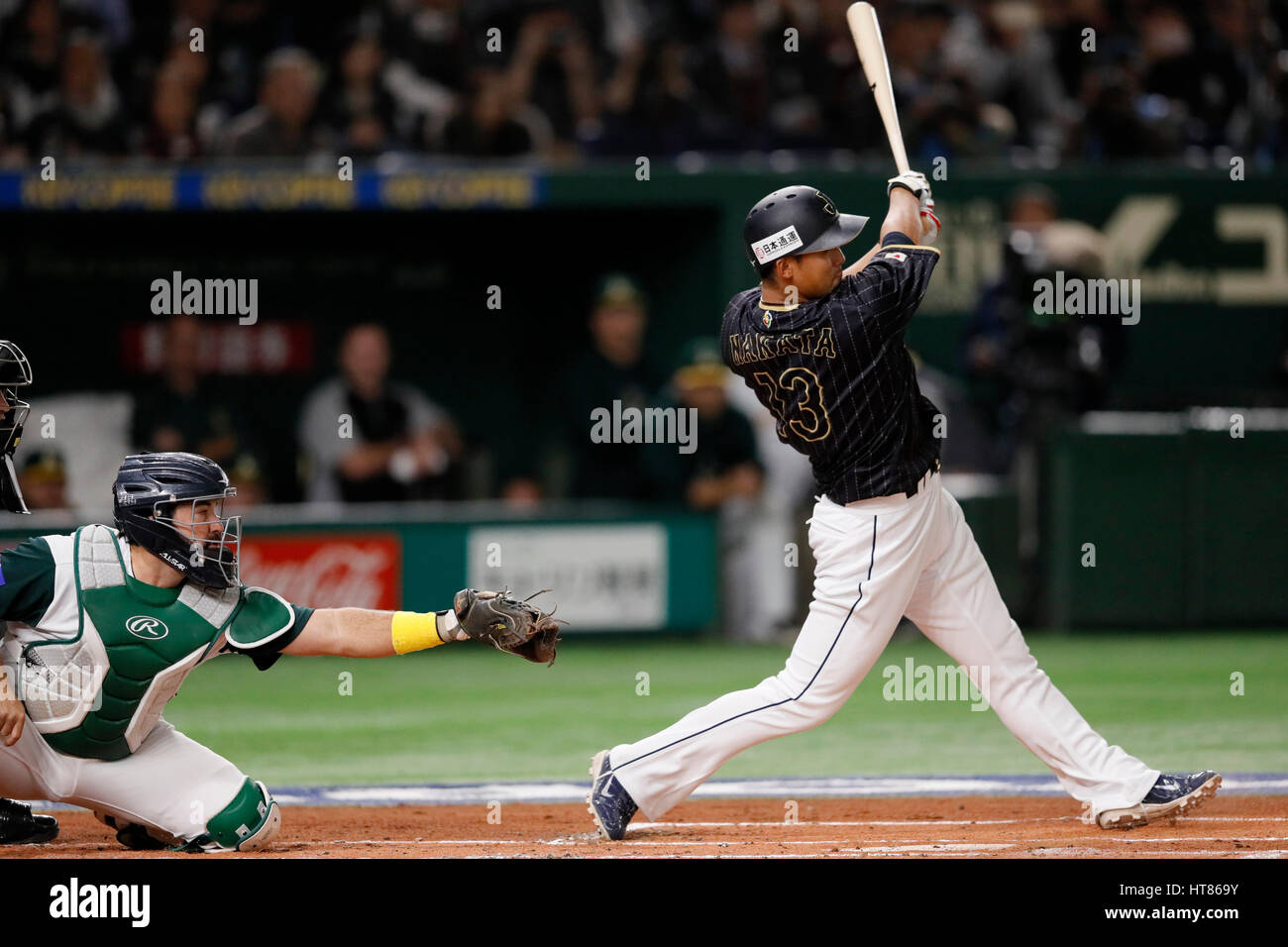 World baseball classic pool b game hi-res stock photography and images ...