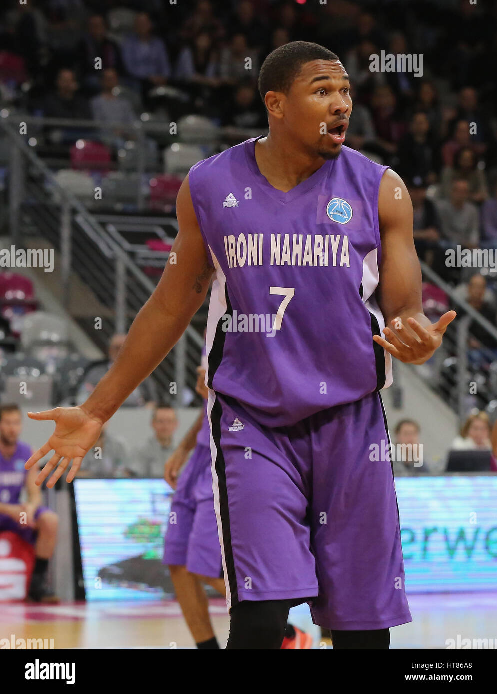 Tyrone nash hi-res stock photography and images - Alamy