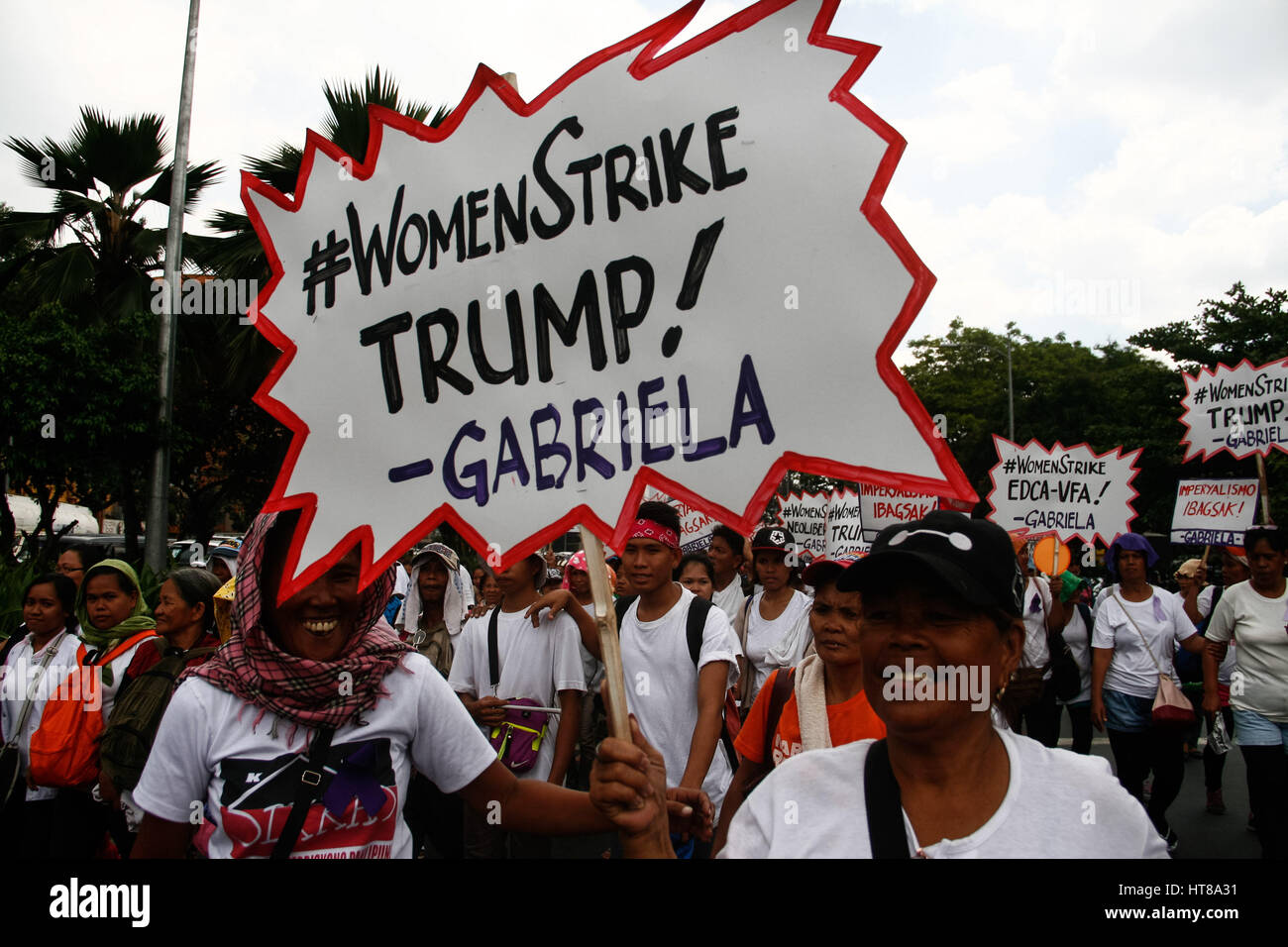 Manila, Philippines. 08th Mar, 2017. Women rights group Gabriela, lead ...