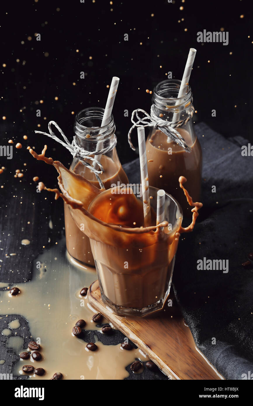 Splash of flavor hi-res stock photography and images - Alamy
