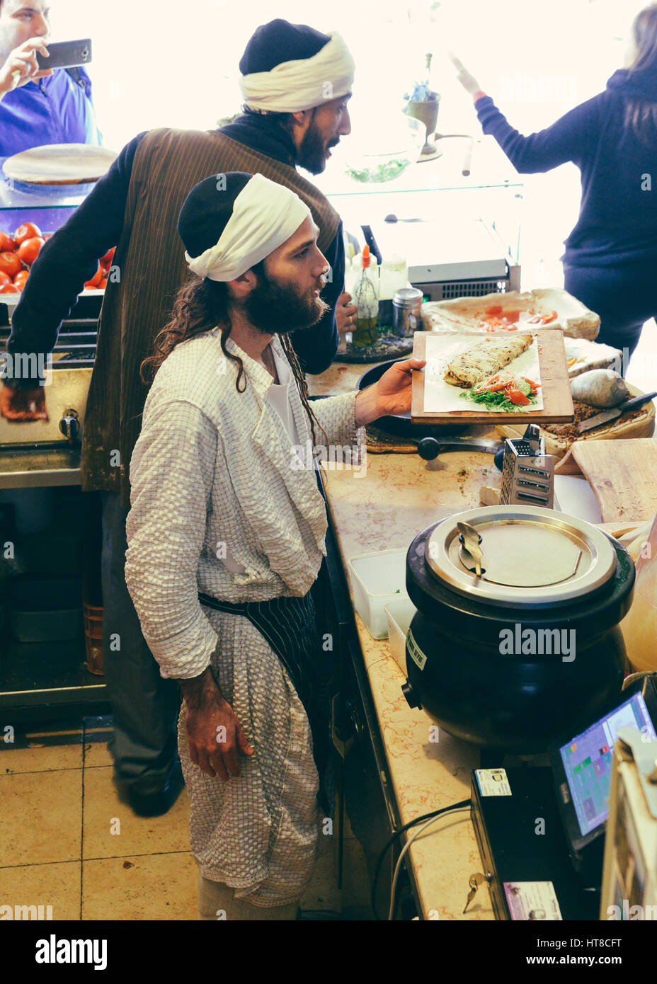 Traditional syria food hi-res stock photography and images - Alamy