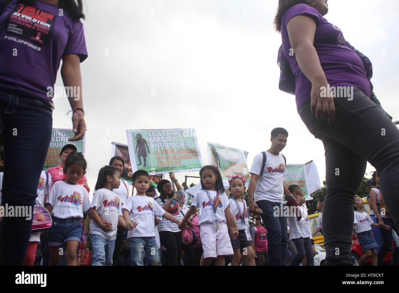 Manila, Philippines. 08th Mar, 2017. Members of a child rights ...