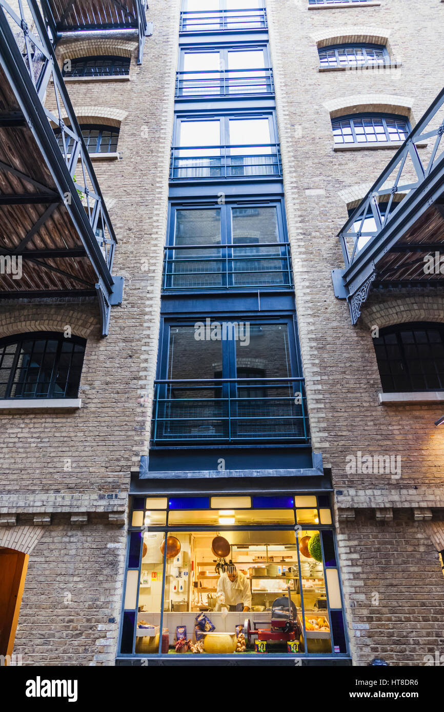 England, London, Southwark, Shad Thames, Restaurant Kitchen Stock Photo ...