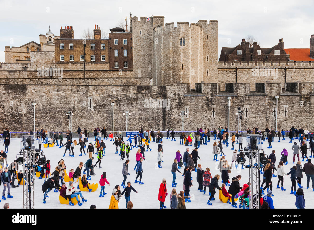 England, London, Tower of London, Ice Skating Stock Photo - Alamy