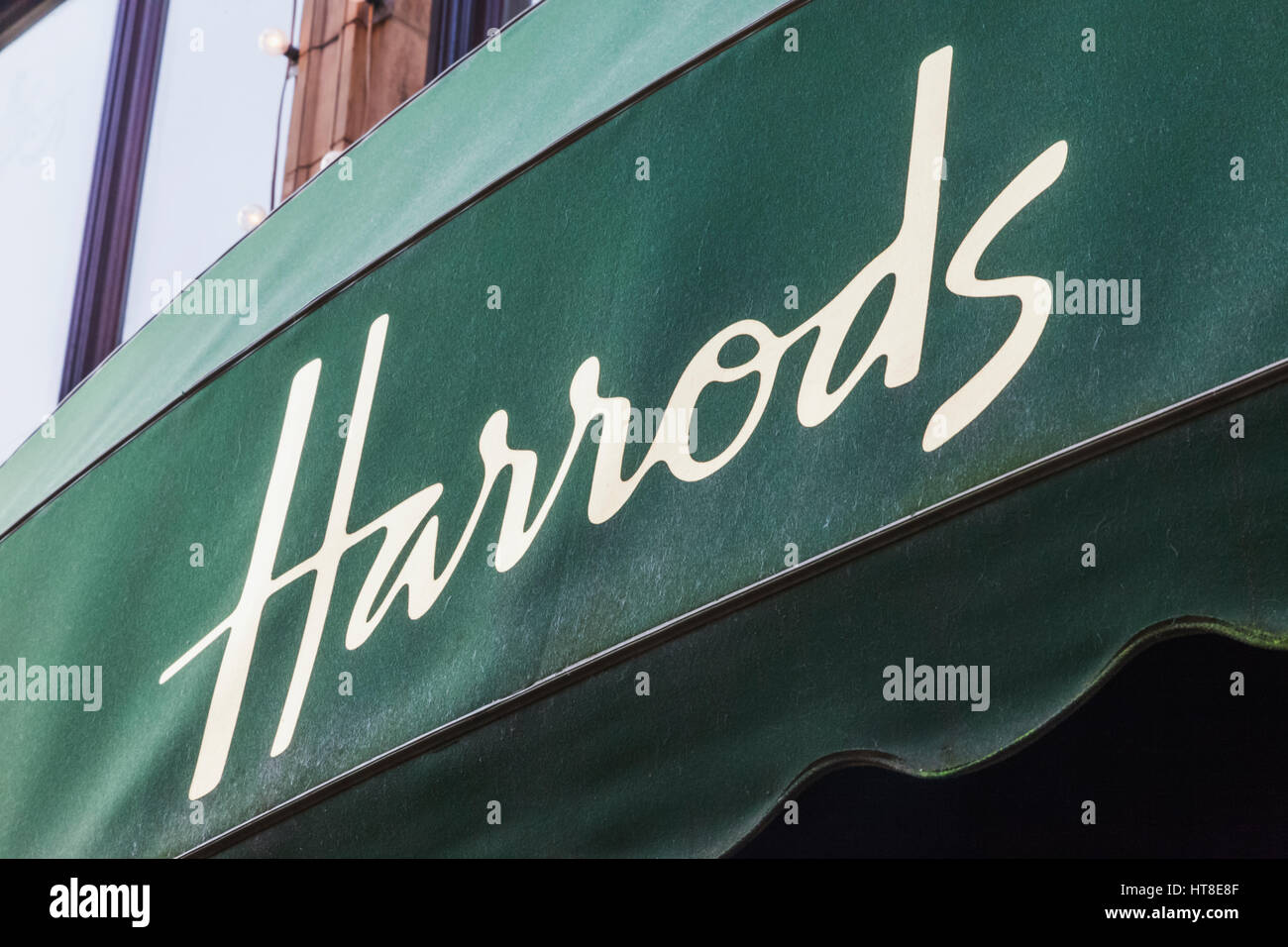 England, London, Knightsbridge, Harrods, Store Sign Stock Photo - Alamy