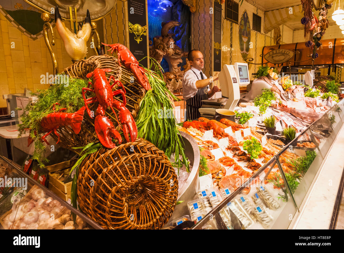 Seafood counter london uk hi-res stock photography and images - Alamy