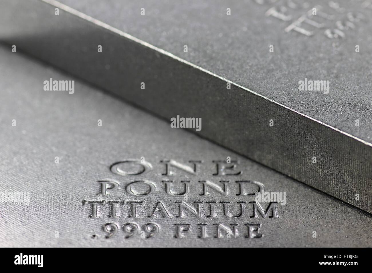 one pound titanium ingot Stock Photo - Alamy