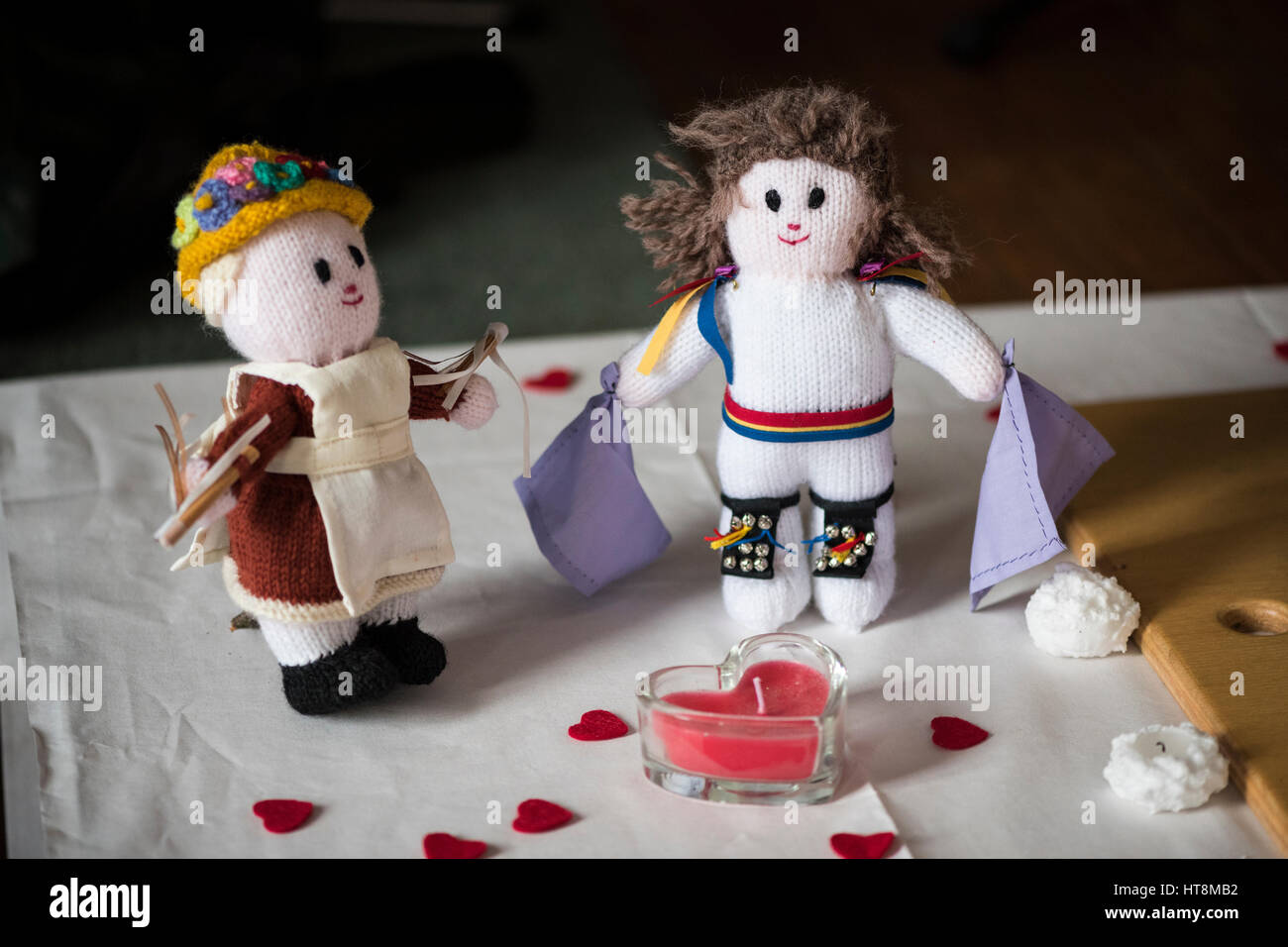 Woolen figures hi-res stock photography and images - Alamy