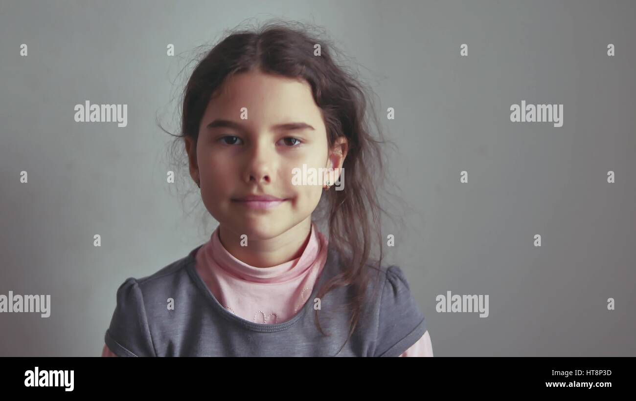 Nods head hi-res stock photography and images - Alamy