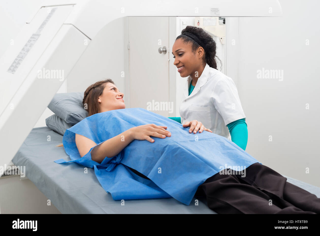 Woman x ray hi-res stock photography and images - Alamy