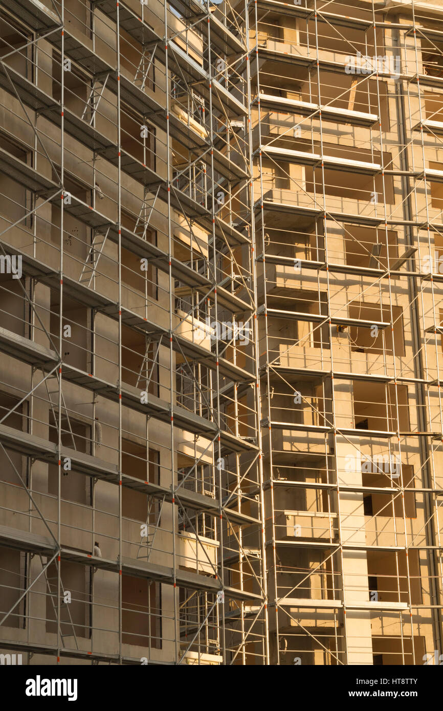 Construction site vertical hi-res stock photography and images - Alamy
