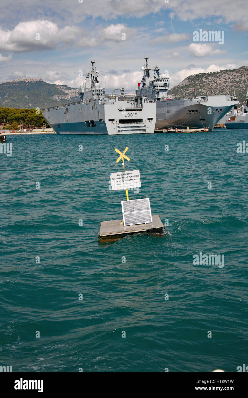 French navy toulon naval base hi-res stock photography and images - Alamy