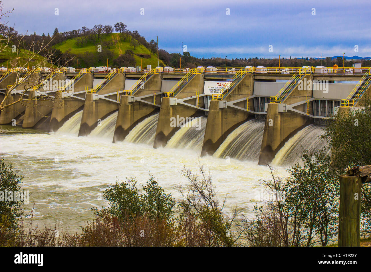 Weir Gates Releasing Water Stock Photo - Alamy