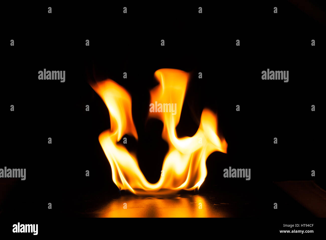 Fire flame on black hi-res stock photography and images - Alamy
