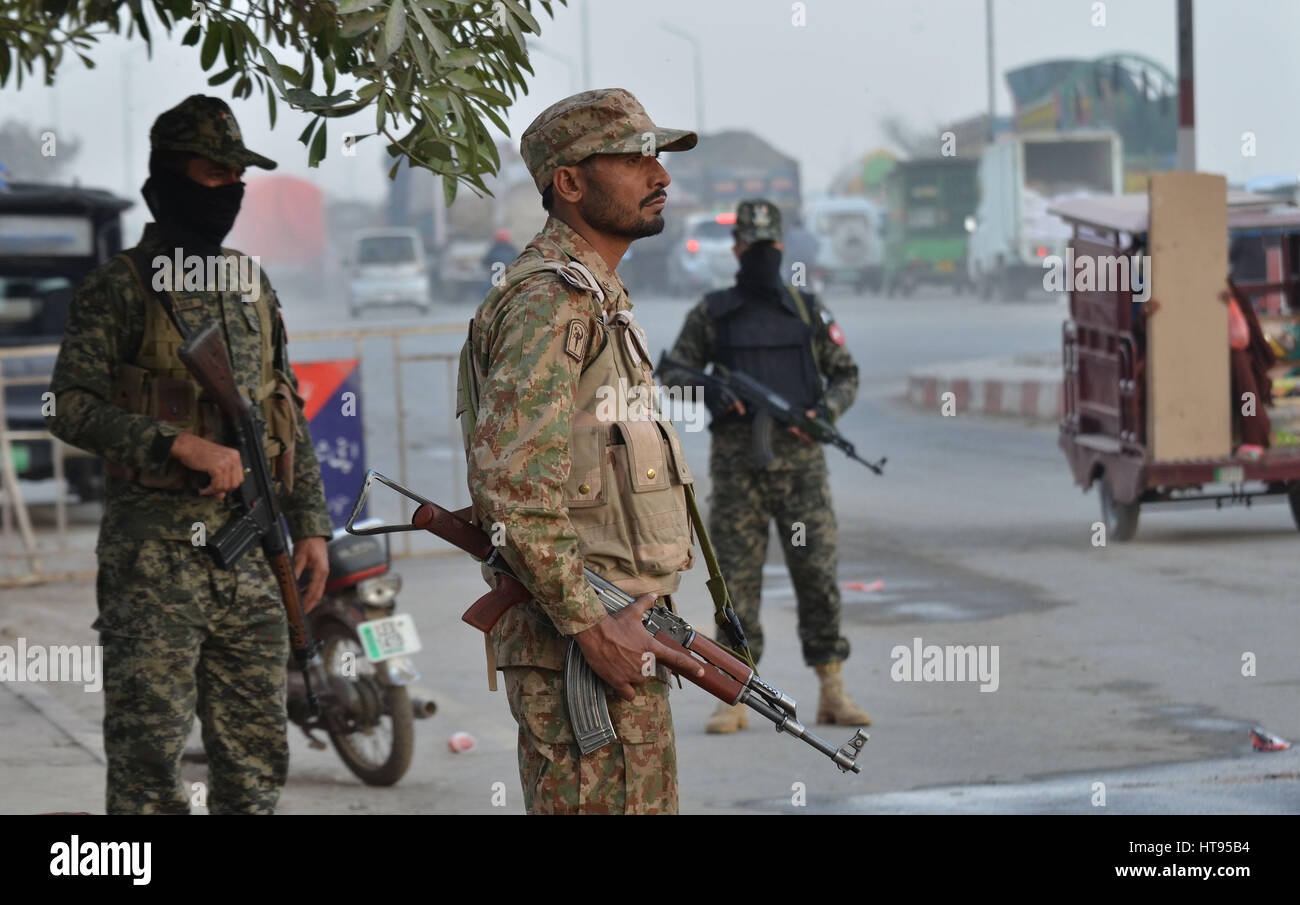 Lahore, Pakistan. 08th Mar, 2017. Pakistani Army, ranger and police ...