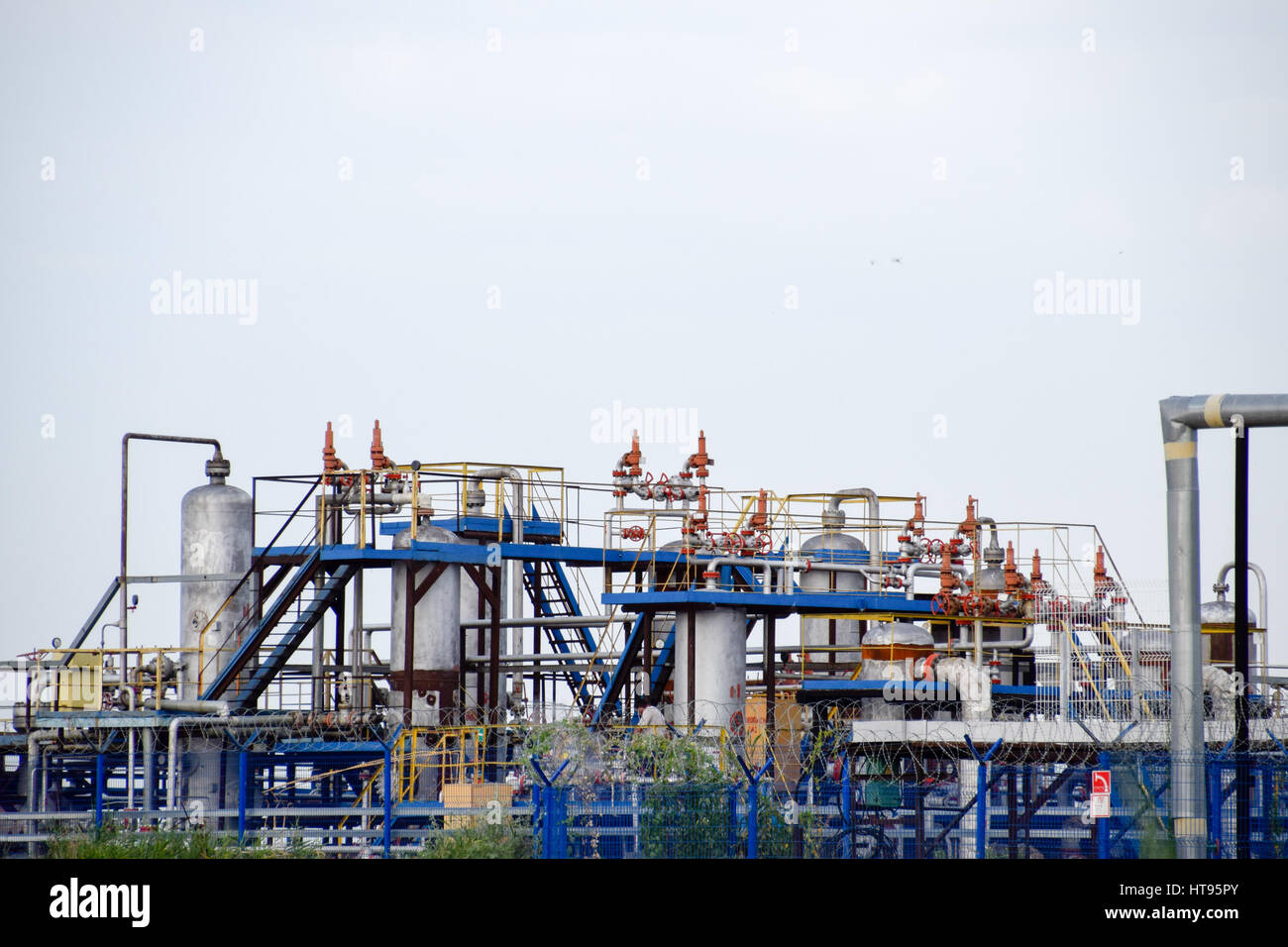 equipment for oil separation. Equipment for the drying gas and condensate collection. Oilfield ...