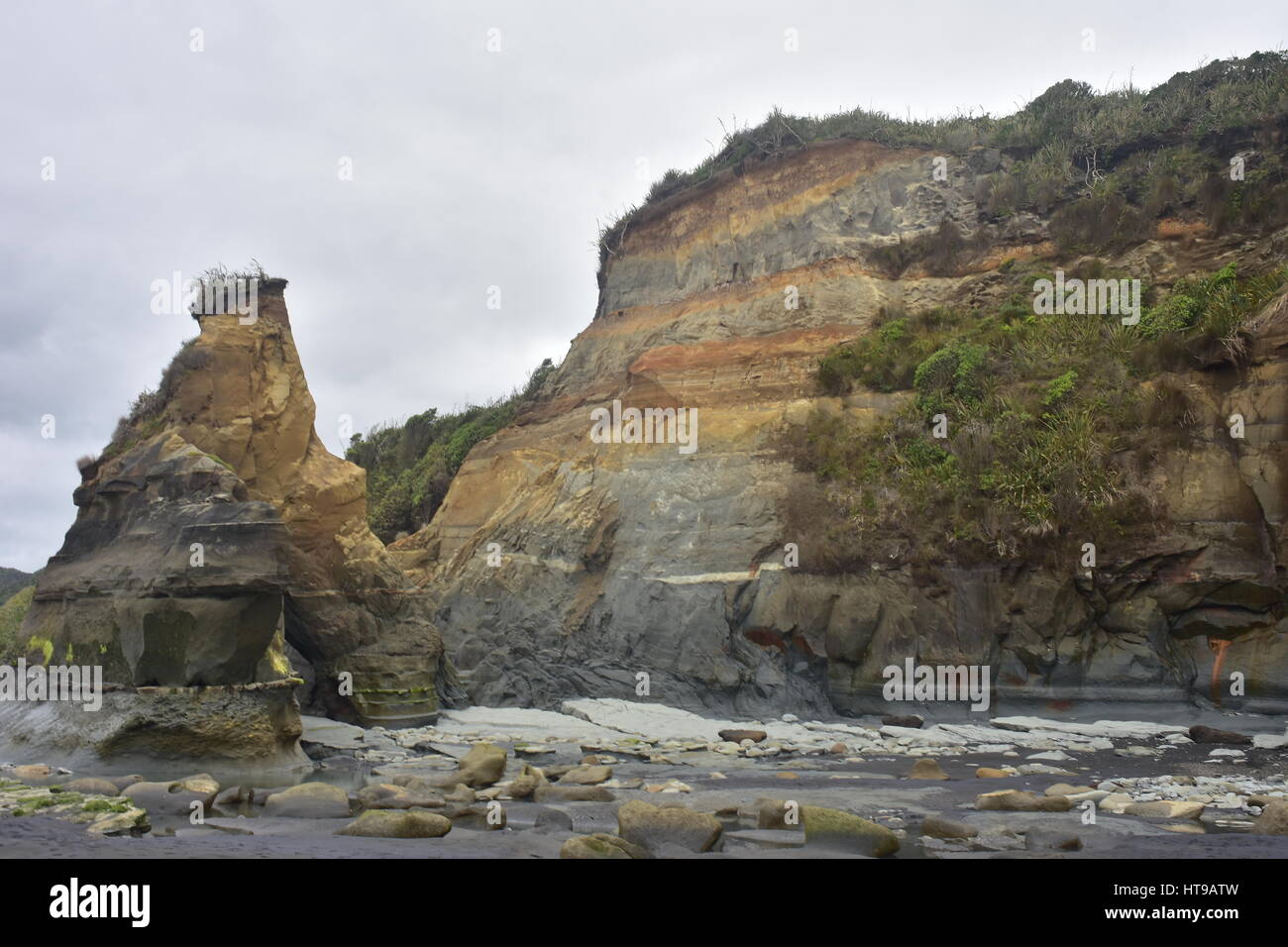 Three Boulders High Resolution Stock Photography and Images - Alamy