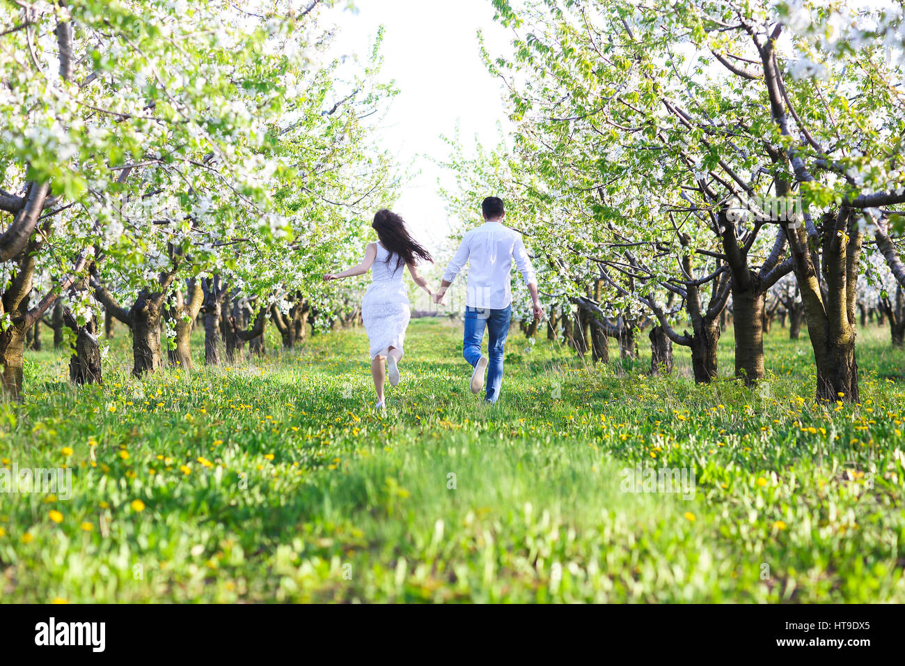 Spring kiss hi-res stock photography and images - Alamy