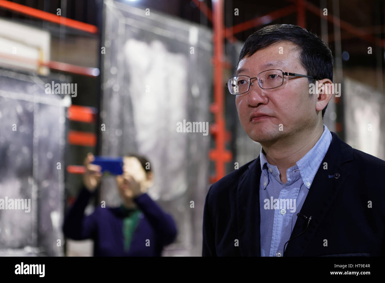 Curator of the exhibition "Leaving the peony arbour" from China Gu ...