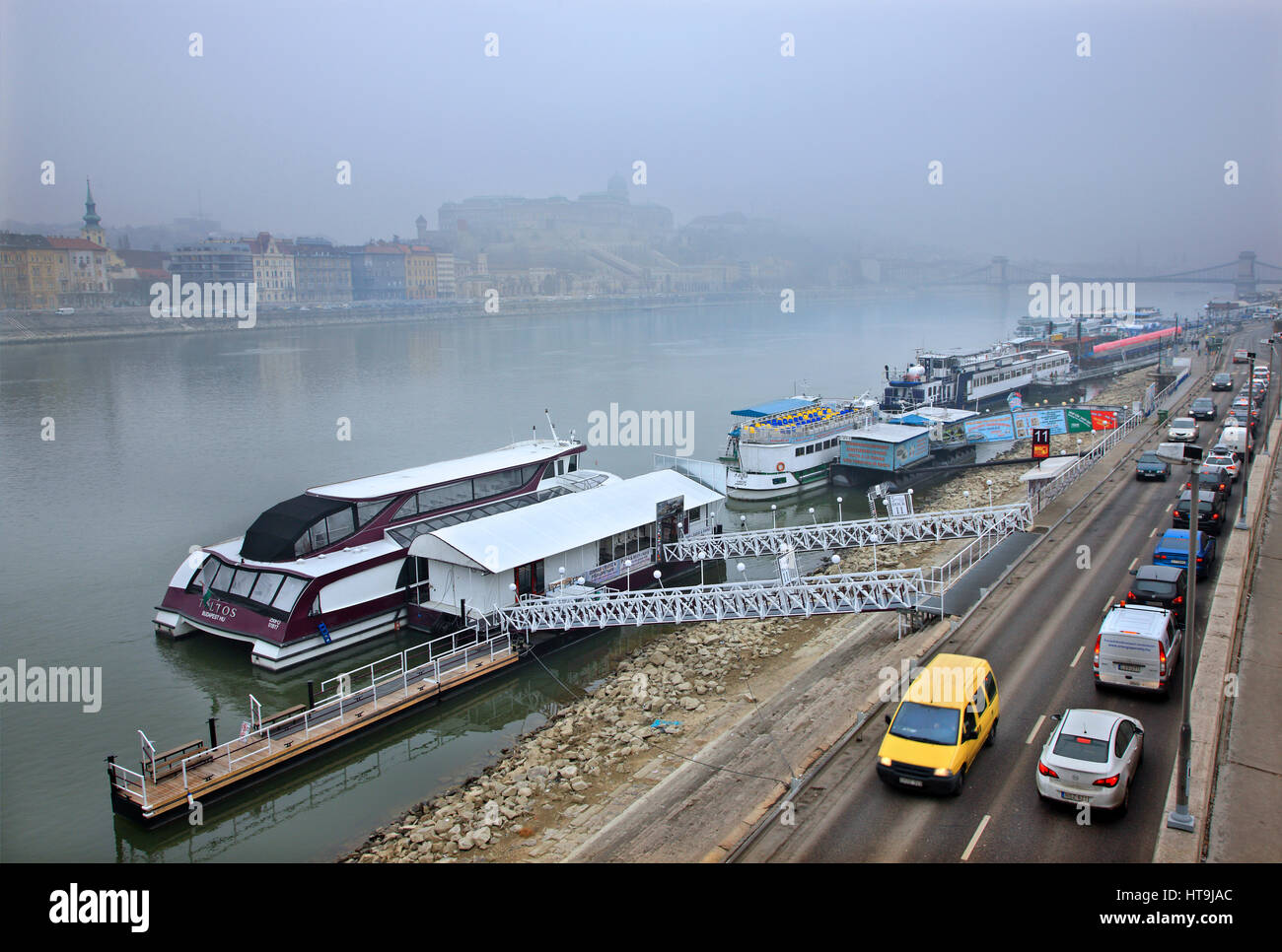 The danube docks hi-res stock photography and images - Alamy