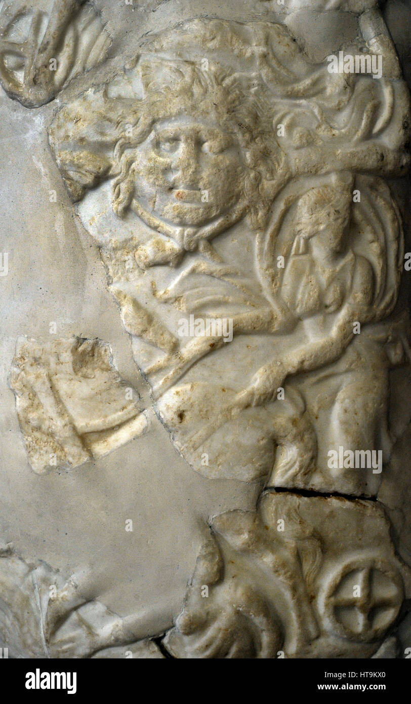 Statue of helios High Resolution Stock Photography and Images - Alamy