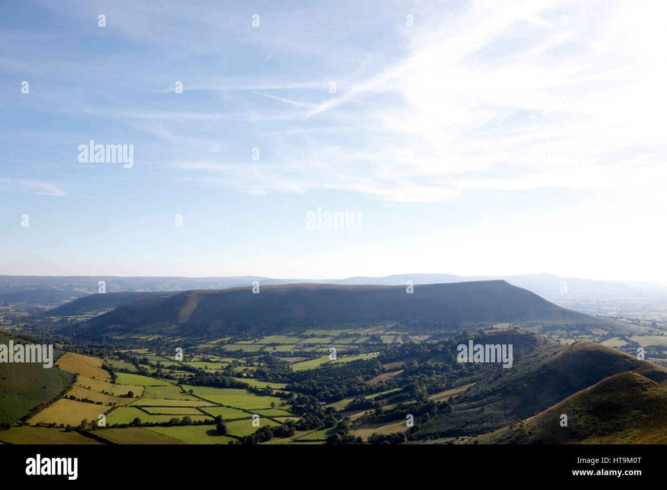 Myndd troed hi-res stock photography and images - Alamy