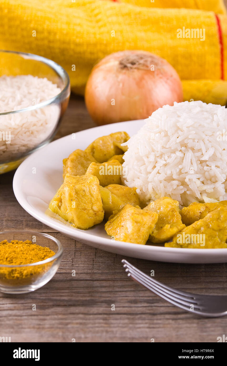 Chicken curry with rice Caribbean Stock Photo - Alamy